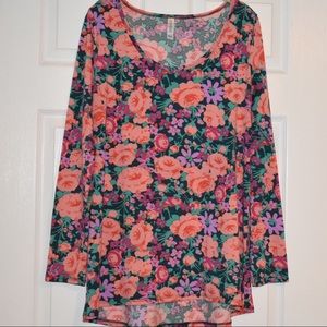 LuLaRoe | Tops | Lularoe Lynnae | Poshmark